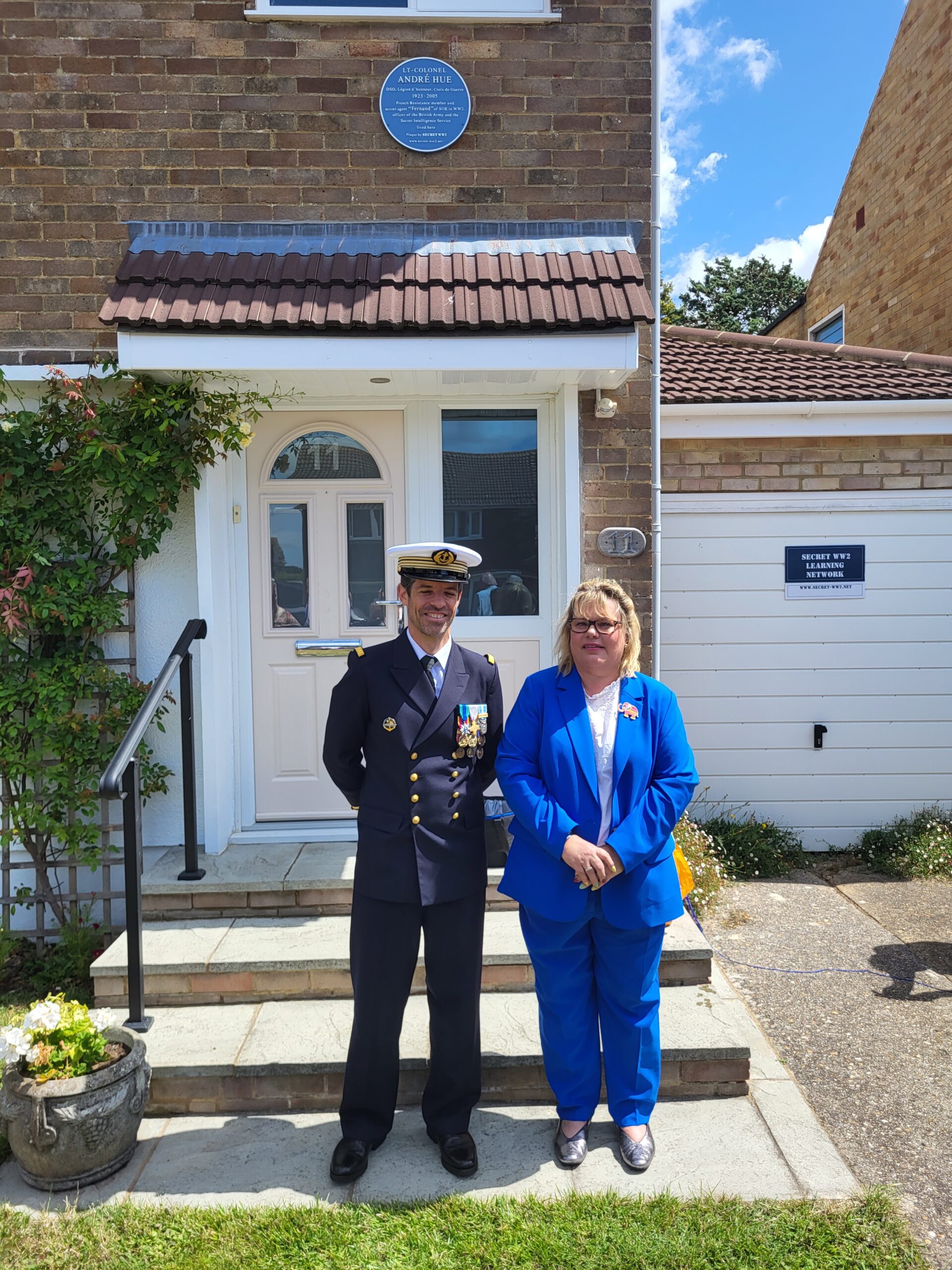 17th July 2023 - unveiling of SECRET WW2 blue plaque honouring Lt ...